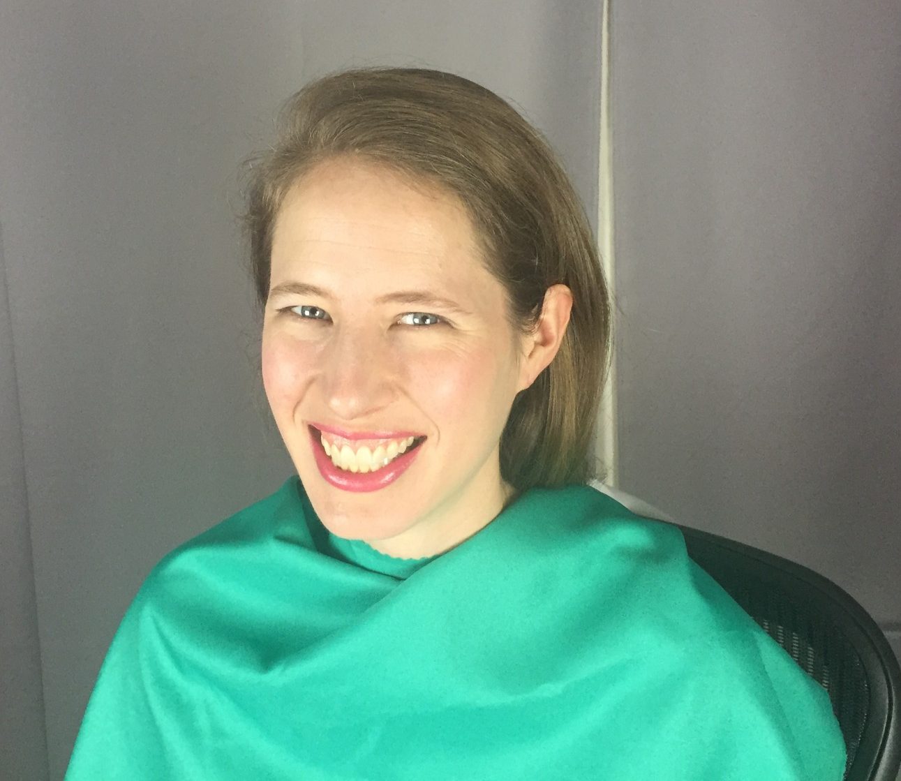 I Got My Colors Done: Personal Color Analysis, Part 1 - Thriftshop Chic